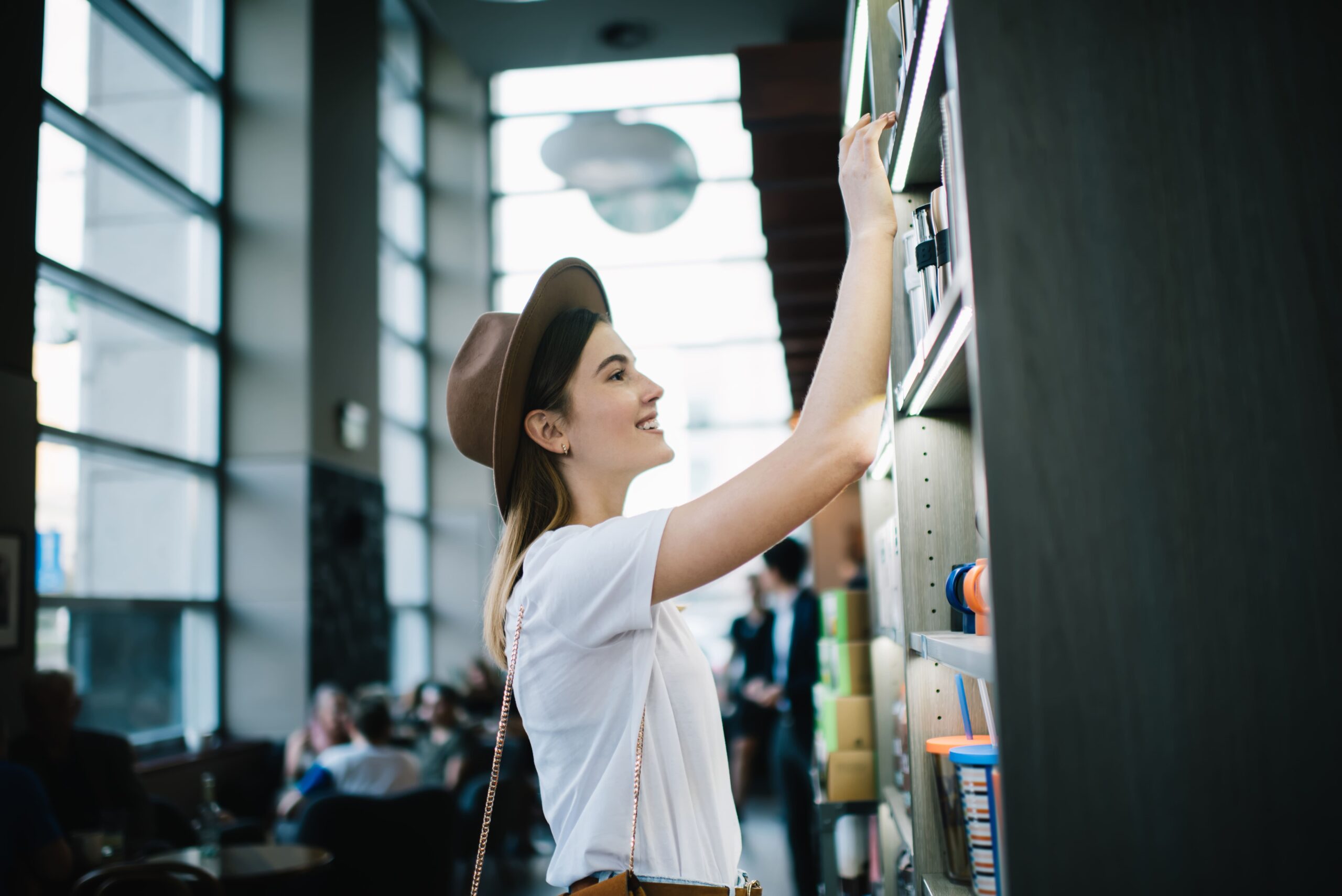 Precio de una máquina de café vending: ¿Cuánto cuesta realmente? - Vendival